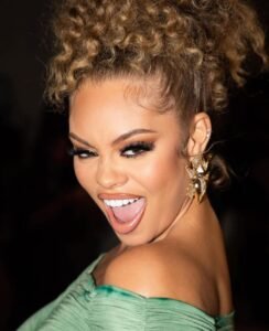 21 Fabulous Curly Summer Hairstyles For A Stunning Look – Style Sage Pro