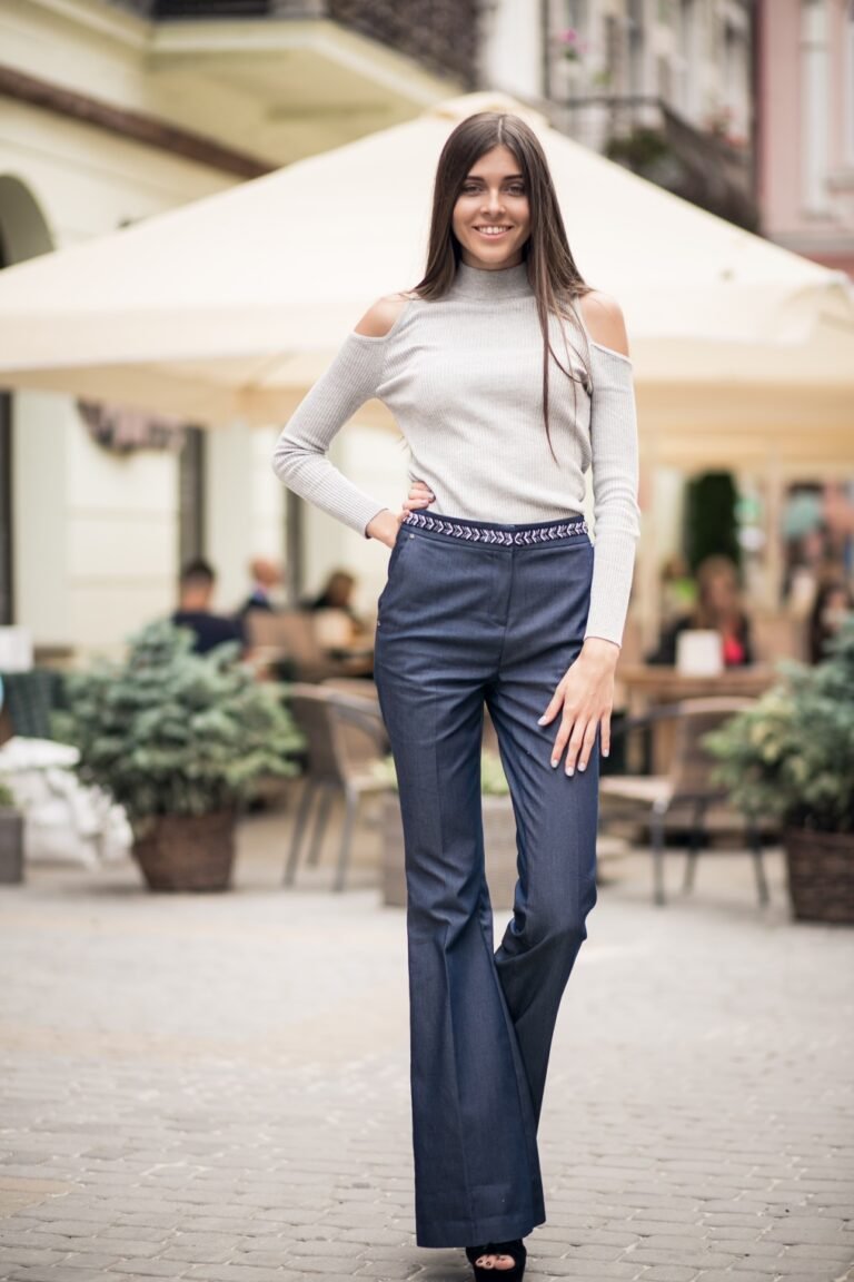 42 Stylish Fall Outfits You Can’t Miss – Style Sage Pro
